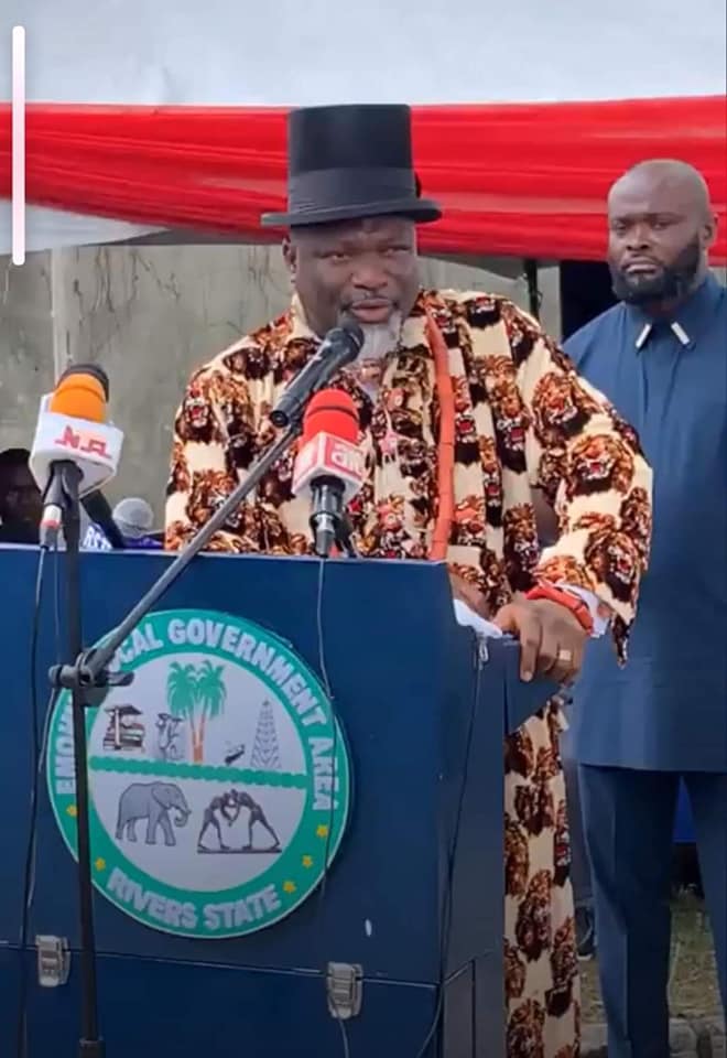 COMMISSIONING OF THE 1 KILOMETER EVEKWU ROAD WITH 2 KILOMETER DRAINAGE ...